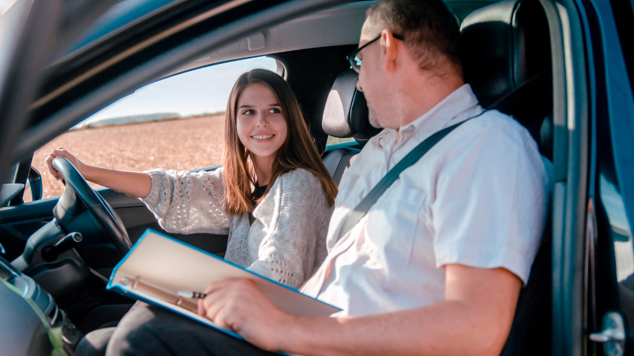 Essential Insurance Tips for Driving Instructors - BG Insurance